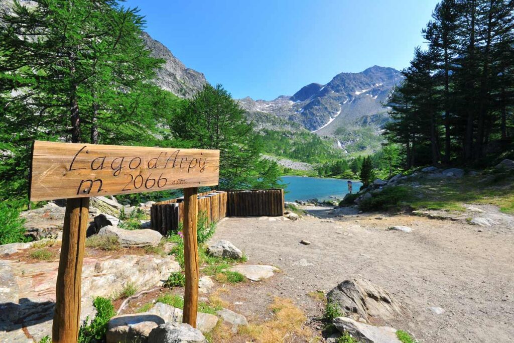 Escursione imperdibile in Valle d’Aosta: scopri il Lago d’Arpy e i suoi ...